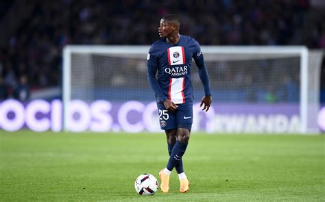 PSG la dernière séance de lannée avec Fabian Ruiz et Nuno Mendes