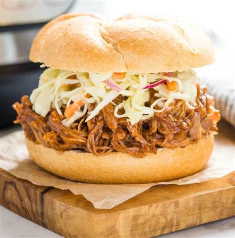 Recette gourmande de sandwich au porc effiloché Pulled Pork