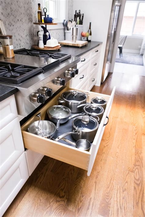 5 Pots And Pan Storage Ideas For Any Size Kitchen The Organized Mama