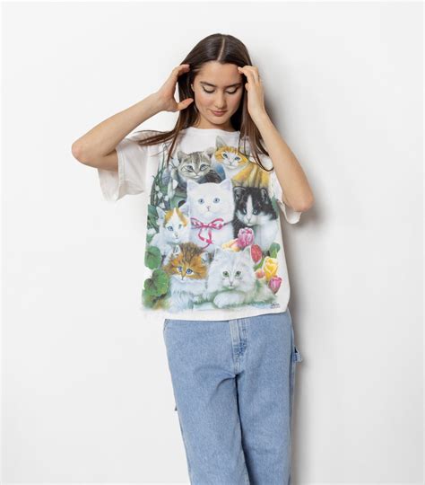 CATS KITTENS KITTIES Pussy Cat Vintage The Mountain White Cotton Shirt