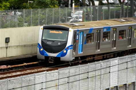 Tarifa dos trens e metrô em SP vai subir para R 5 em janeiro de 2024