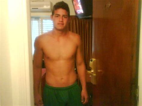 Hombres Espanoles Desnudos Telegraph