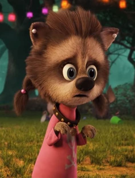 Zing Zing Winnie She S So Cute Hotel Transylvania Hotel