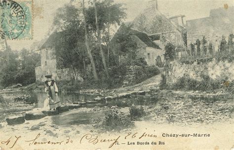 Chézy sur Marne Les bords du ru Carte postale ancienne et vue d