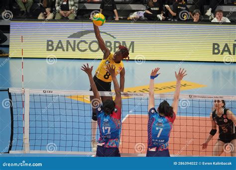 Vakifbank Vs Vero Volley Milano Cev Champions League Volley Match