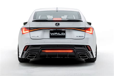 EXTERIOR WALD SPORTS LINE IS 2020y