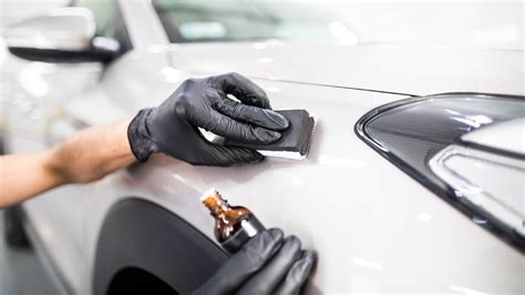 Begini Cara Poles Body Mobil Agar Cat Tetap Kinclong Moservice Id