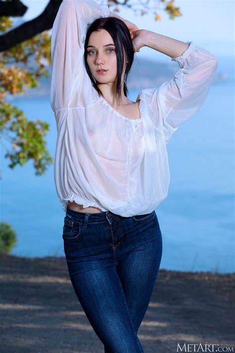Polly Pure Nude Gallery Blue Jeans X120 Intporn Forums