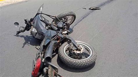 Muere Joven Motociclista En Bermejo Tras Colisionar Contra El Pretil De