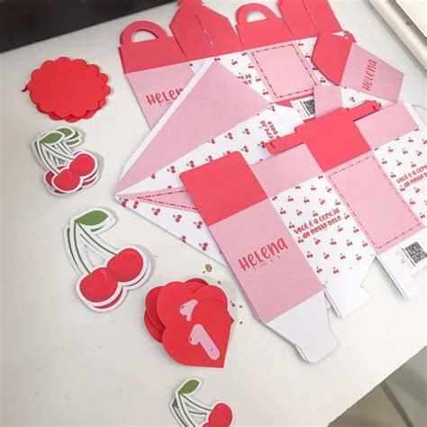 Kit Pegue e Monte em Qualquer Tema 30 Peças Elo7