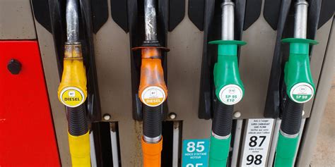 Carburants les tarifs repartent légèrement à la hausse