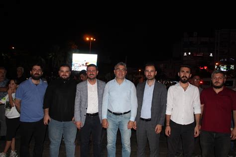 Binlerce Ayd Nl Kurtulu Tan Dirili E Program Nda Bulu Tu