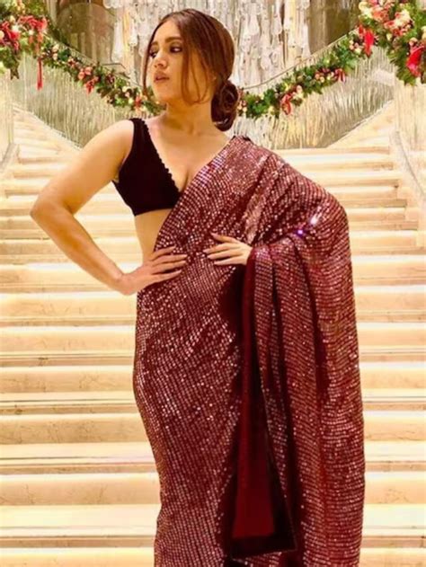Bhumi Pednekar Gives A Sassy Twist To Her Saree Check Now