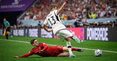 Astro da Alemanha volta atrás e desiste de aposentadoria da seleção