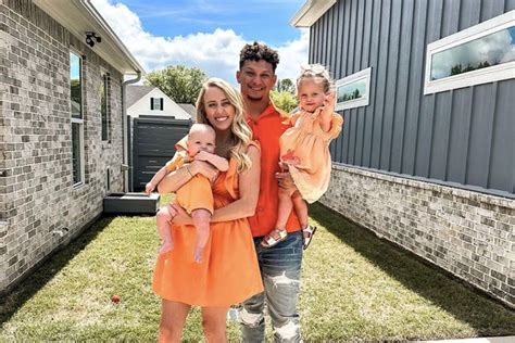 Brittany Mahomes Shows Her Son Bronze S Progress To Avoid Sleeping With