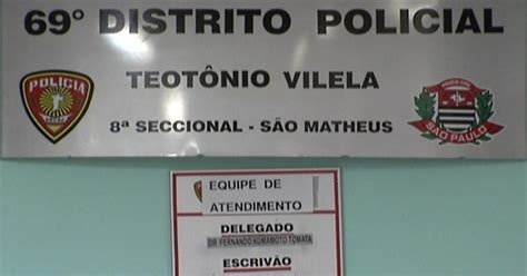 G1 Falso policial é preso por extorquir dinheiro de cantor sertanejo