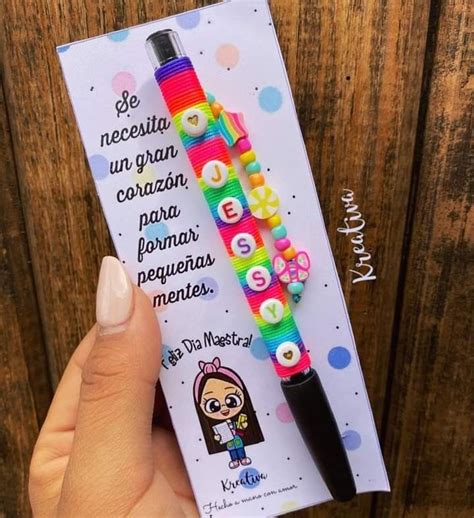 Pin De Liliana Beatriz Em Lapices Personalizados Em Canetas