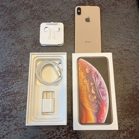 しているの iPhone Xs Gold 64 GB SIMフリー けてから