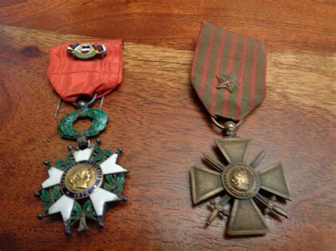 Médailles Militaires Francaises Légion d Honneur Croix Catawiki