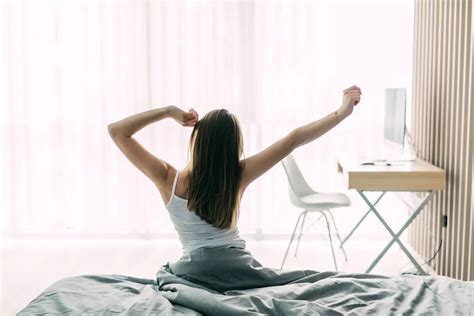 5 hábitos matinais para começar o dia o pé direito e muita