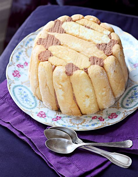 Charlotte Au Chocolat D H L Ne Darroze Pour Personnes Recettes