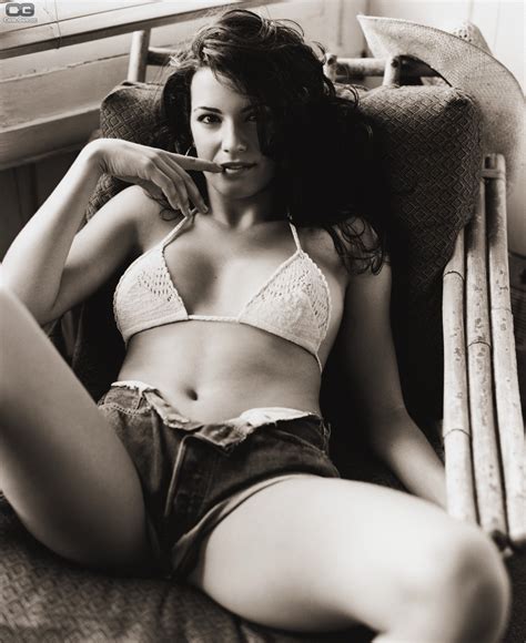 Naked Natalia Cigliuti In Reality Kills