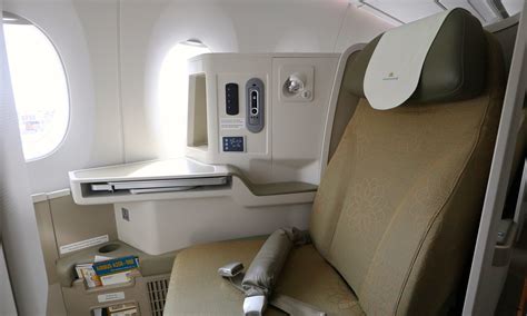 Review Vietnam Airlines A Business Class Mainly Miles