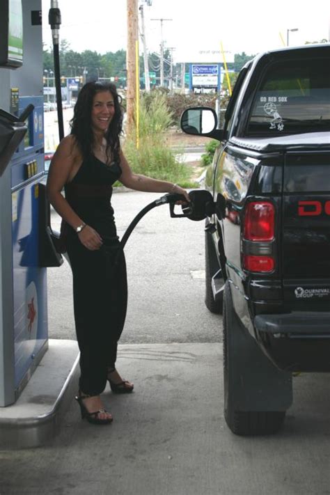 Wordless Wednesday Pretty At The Pump