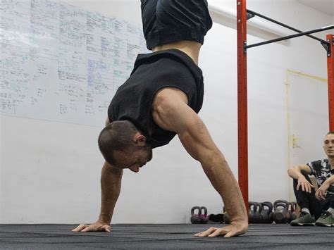 Most Consecutive Handstand Push Ups Guinness World Records