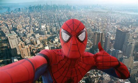 Introducir Imagen Spiderman Taking A Selfie Abzlocal Mx