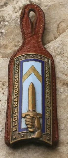 INSIGNE MILITAIRE ÉCOLE nationale des sous officiers d active EUR 10 00