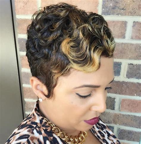 Short Hairstyles For Black Women To Steal Everyone S Attention