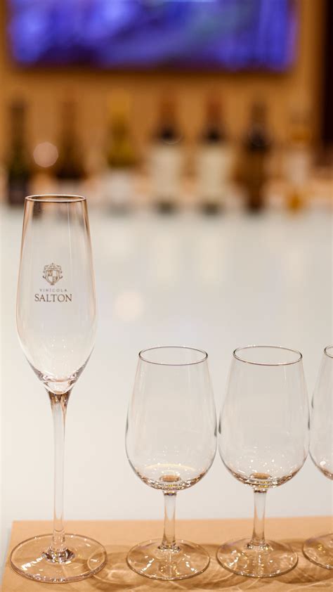 18 04 Happy Wine Class Introdução ao mundo do vinho na Enoteca