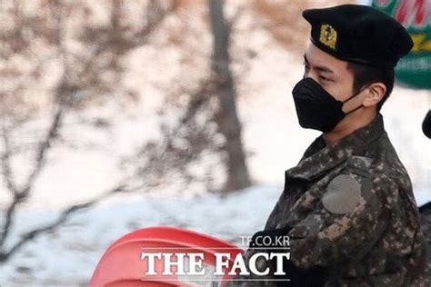 First Photos Of Bts S Jin Working In The Military Released Koreaboo
