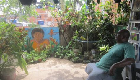 Techo Verde Para Adaptarse Al Calor De Una Favela En Brasil Conexion