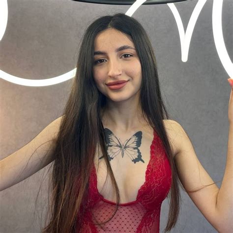 Marifox Social Manyvids