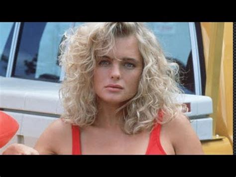 10 Classy Pothos Of Erika Eleniak YouTube