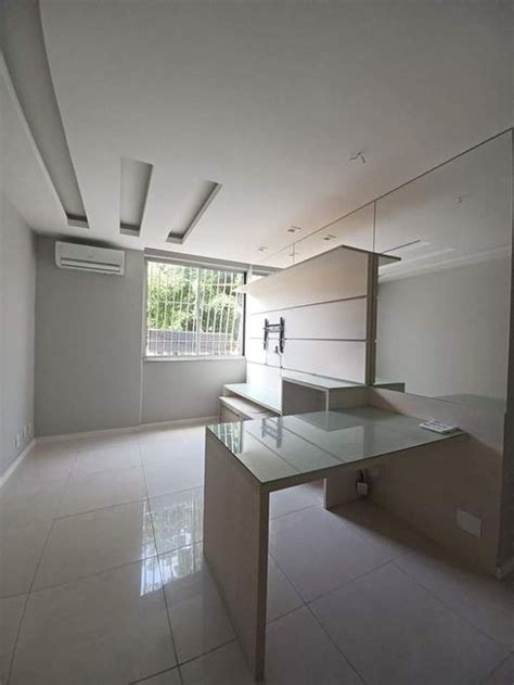 Apartamento na Rua Martins Torres 307 Santa Rosa em Niterói por R