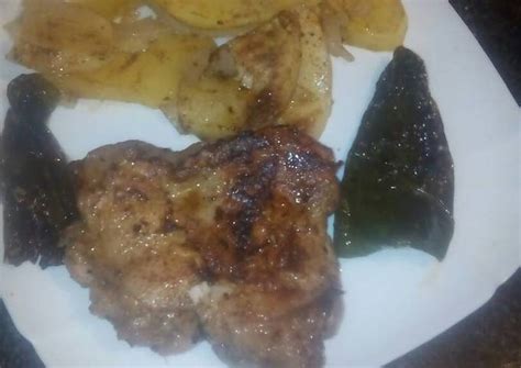 Muslos De Pollo A La Plancha A Mi Manera Con Patatas Al Horno Receta De