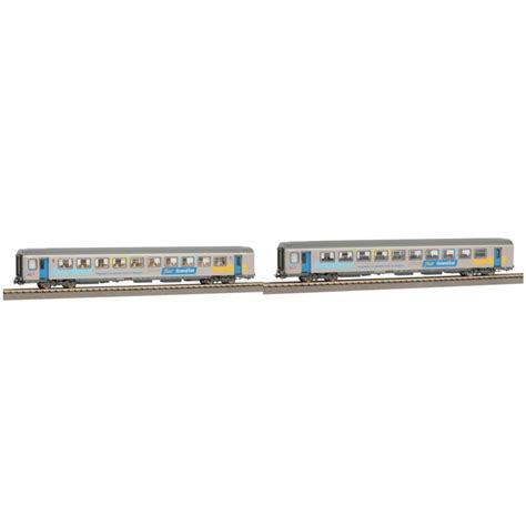 Set de 2 voitures Corail fluo Grand Est Piko 94500 1ère classe