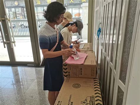 药学院开展暑期留校学生夏日送清凉安全教育宣传活动 药学院