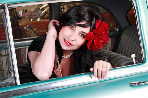 Nikki Vicious S Photo Portfolio 0 Albums And 30 Photos Model Mayhem