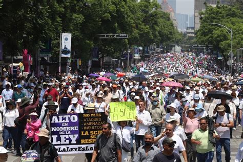 La Ley Es La Ley Ciudadanos Marchan En Cdmx En Defensa De La