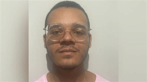 Família está sem acreditar diz tia de aluno que perdeu vaga na USP