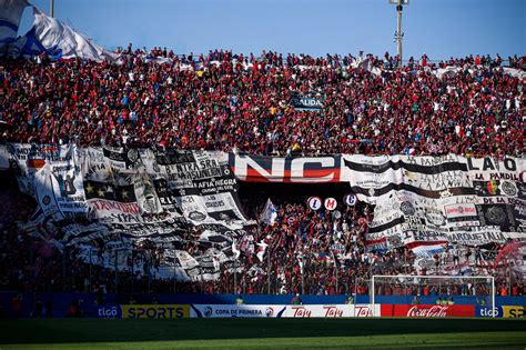 O Canto Das Torcidas On Twitter Ousados No Cl Ssico De Assun O