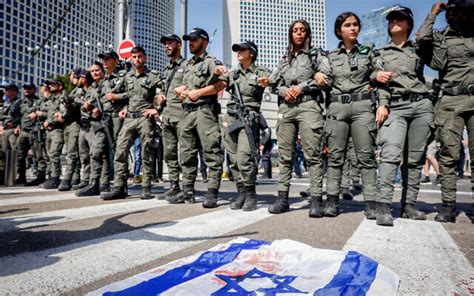 Tens Of Thousands Rally In 9th Straight Week Of Protests Against