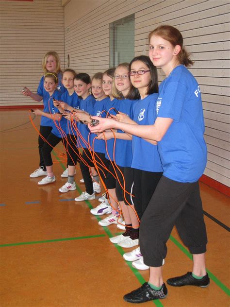 Rope Skipper Treffen Sich In R Hlingen