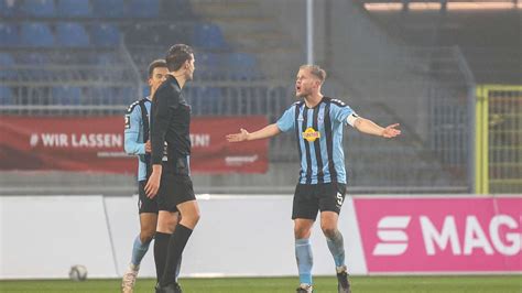 SV Waldhof Große Enttäuschung und Schiri Frust nach Pleite gegen