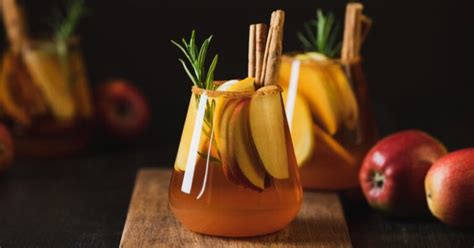 25 Best Fall Cocktails Insanely Good