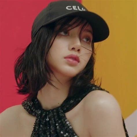 Pin by 𝐌𝐎𝐇𝐀𝐌𝐌𝐄𝐃 on Blackpink in 2022 Girl Fashion Choker